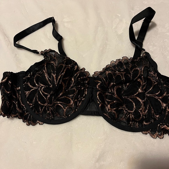 Savage X Fenty | Intimates & Sleepwear | Savage X Fenty Black And Gold ...